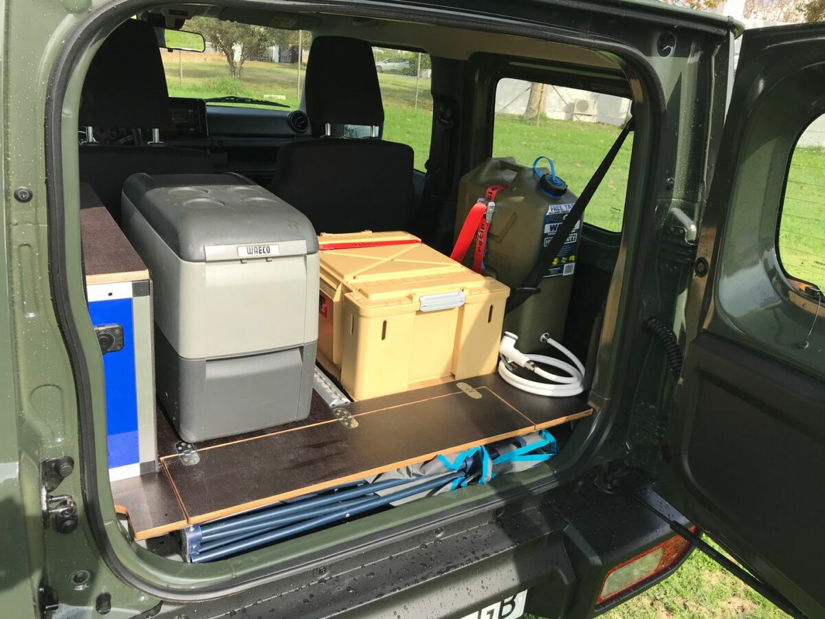 Suzuki Jimny Camper 4x4 - Alquiler Camper Rental - Caracolvan